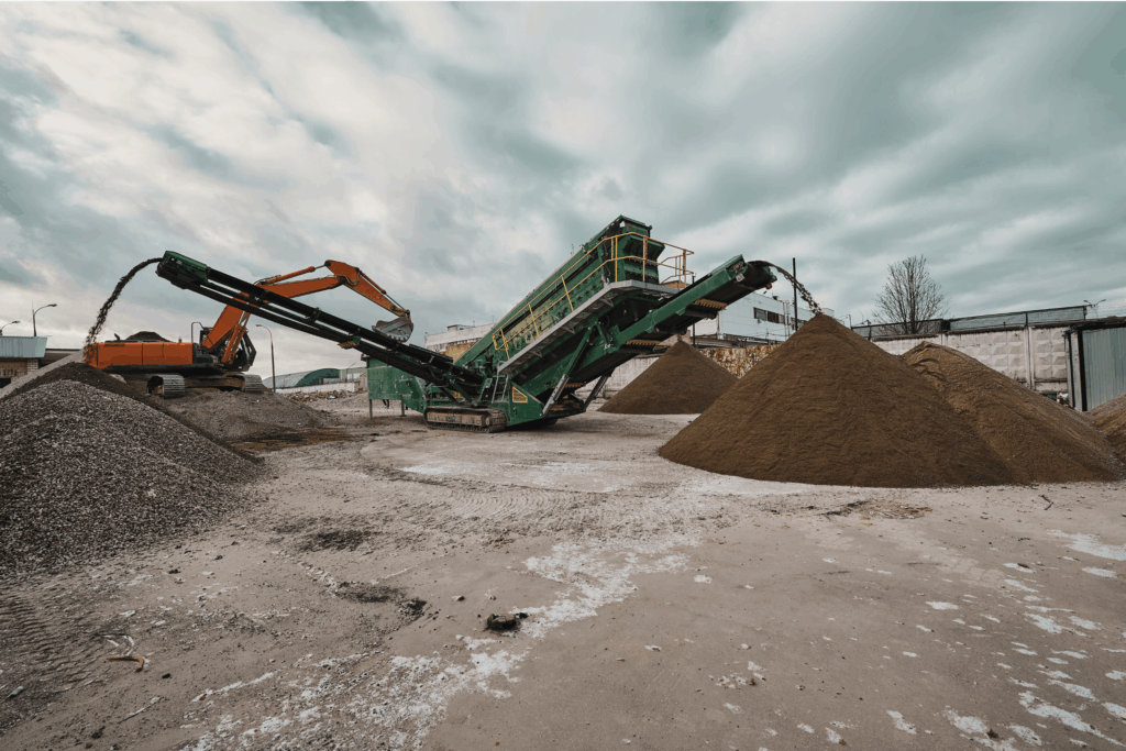 Aggregate Crushing - Rango Inc